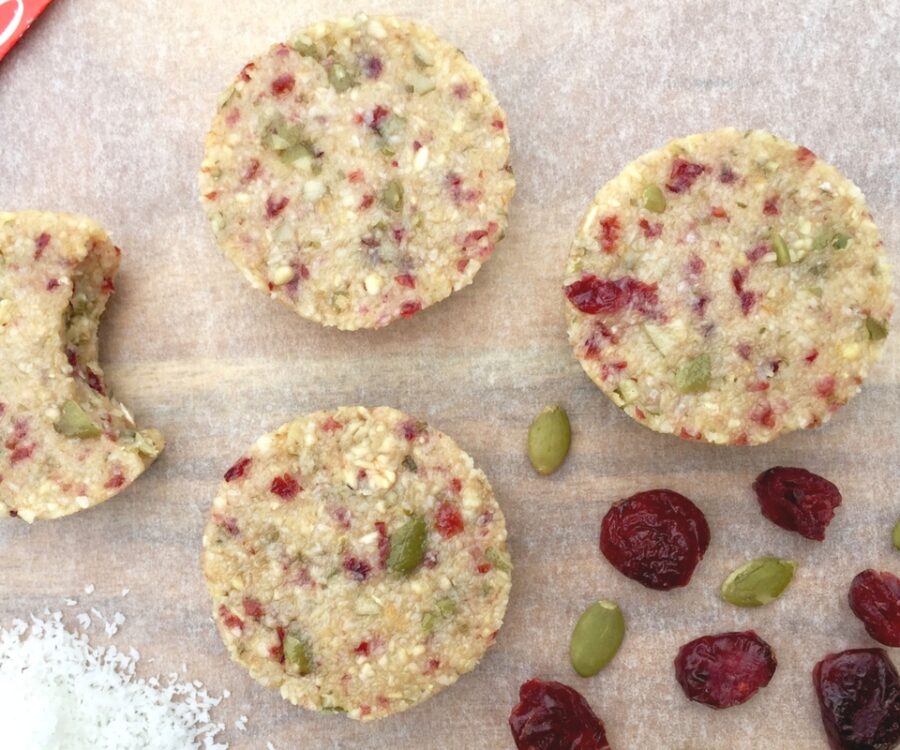 White Christmas Cashew Bites Just 95 Calories Each