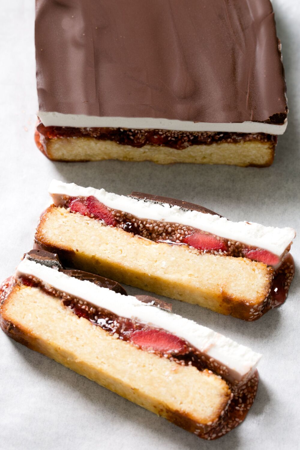 187 Calorie "Snickers" Slice Treat