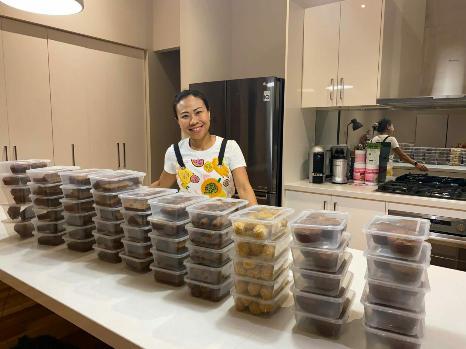 Mum makes 240 Dairy and Nut-free snacks for her kids lunch boxes for ...