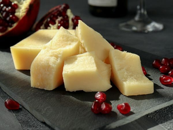 The HEALTHIEST cheese options for your diet to help you lose weight
